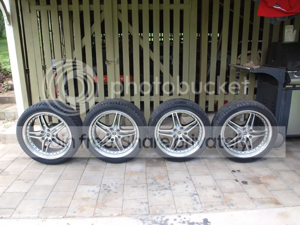 18 X 8.5 ROH Strada 3 Piece Mags (X4)